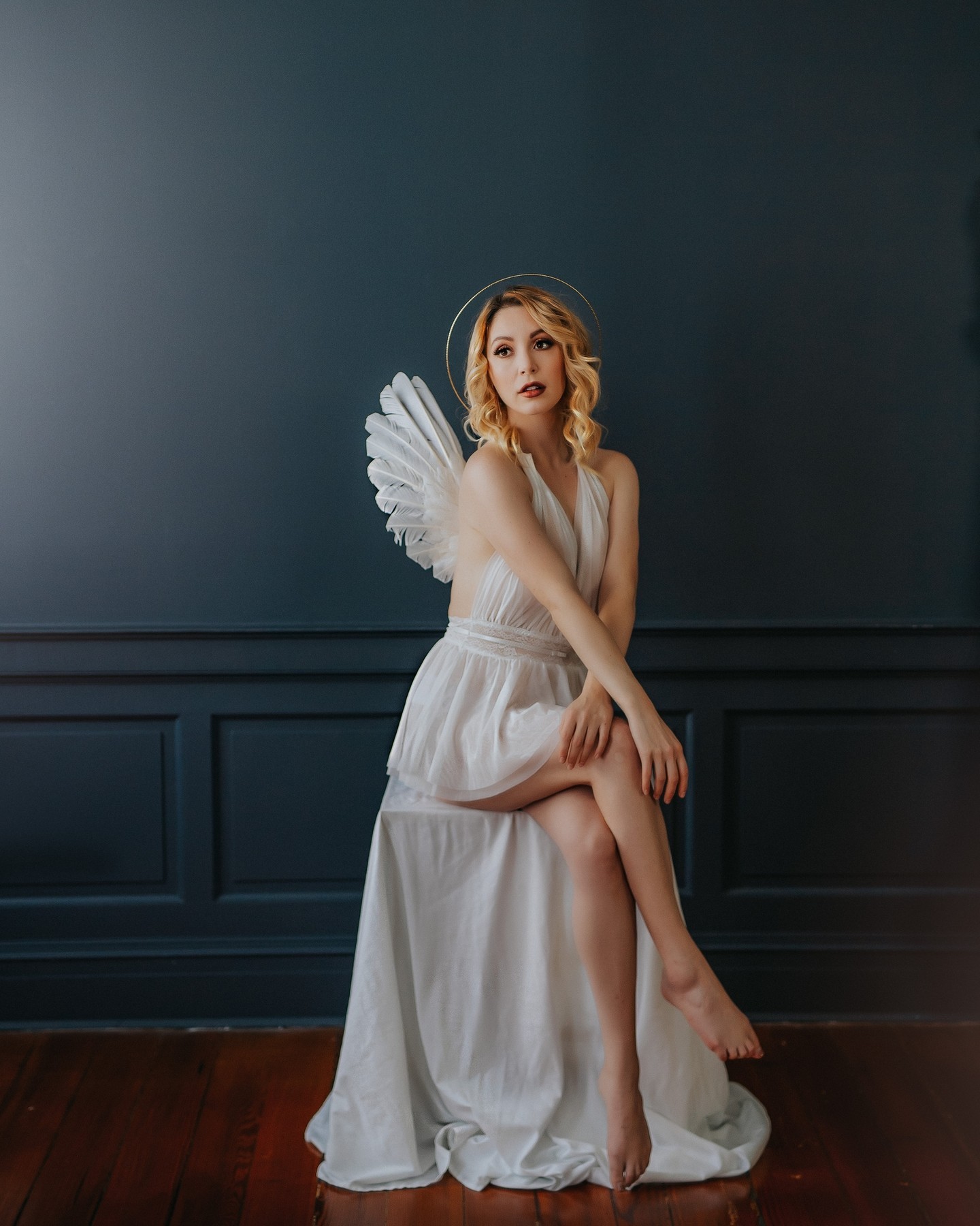 Studio Boudoir: How to Create a Stunning Backdrop | Black Lace Boudoir