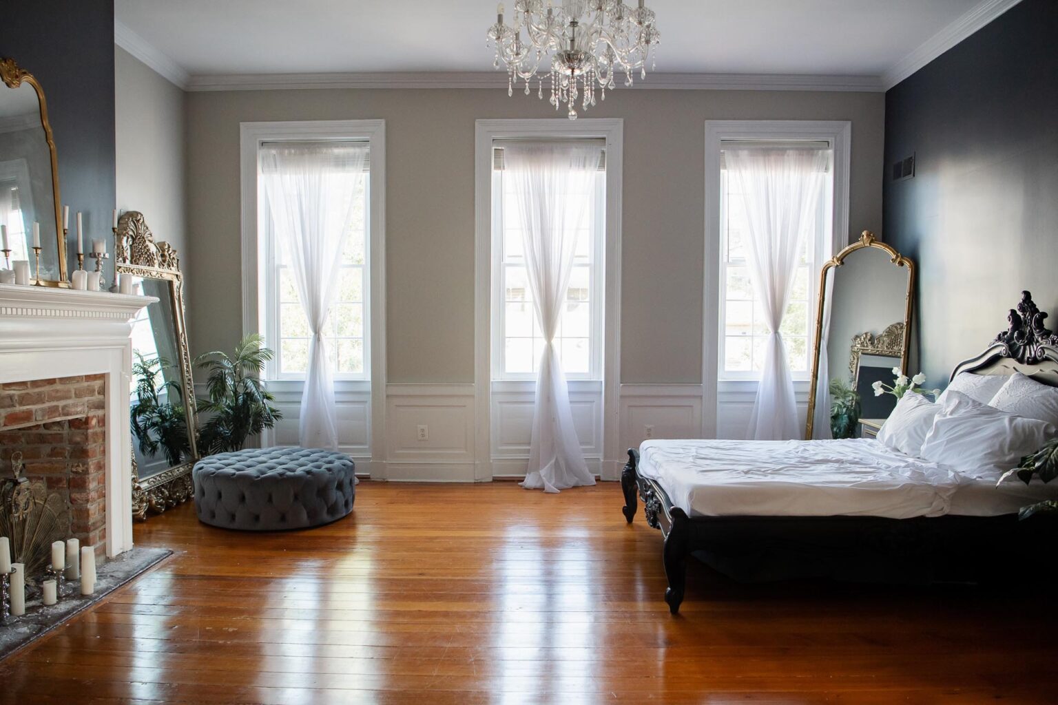 Luxury Boudoir Studio Fredericksburg, VA | Black Lace Boudoir